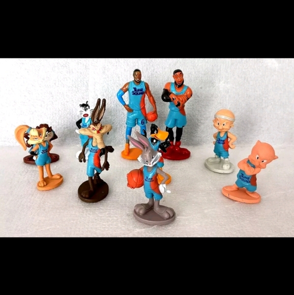 Warner Bros. | Other | Wb Space Jam Looney Tunes Vending Or Cake Topper ...